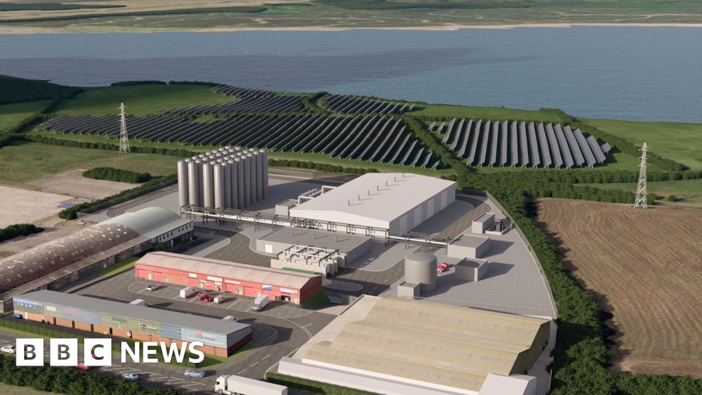 Barrow green hydrogen plant given government funding - BBC News