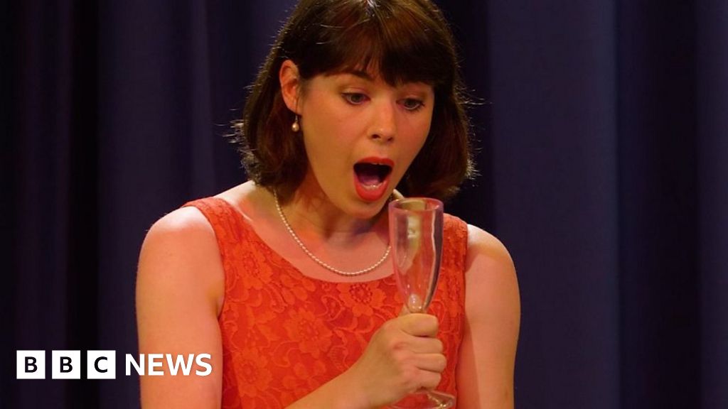 I'm a first time performer at the Edinburgh Fringe - BBC News