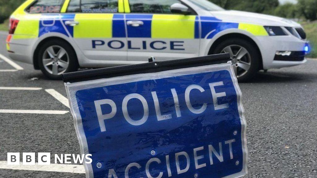 Chelmsford: A414 at Writtle shut due to serious two-vehicle crash - BBC ...