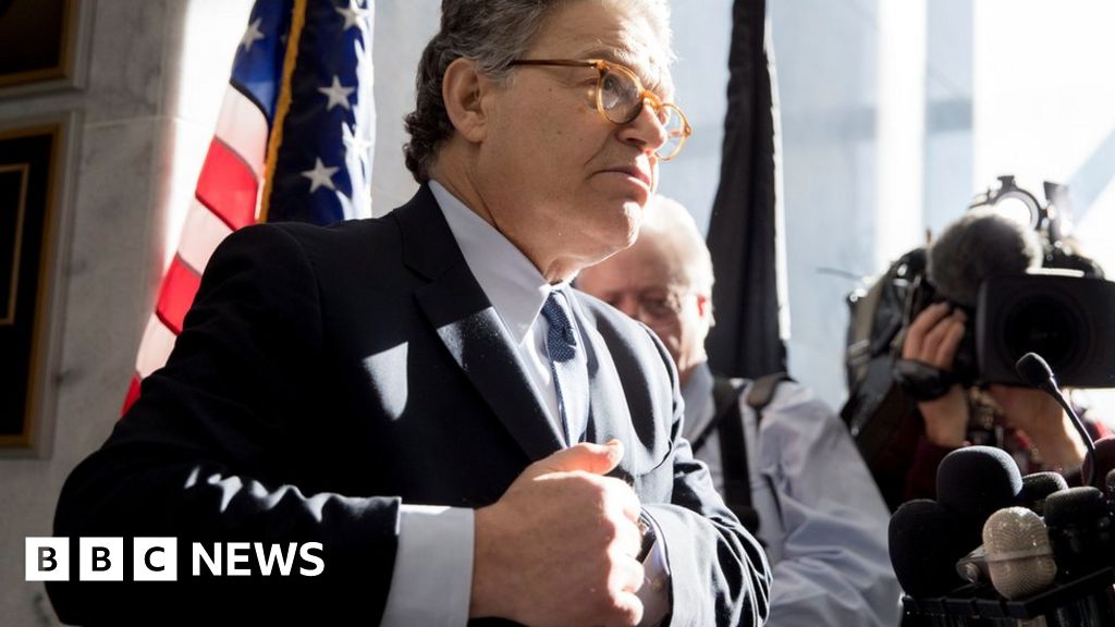 US soldier accuses Al Franken of groping her in Kuwait - BBC News