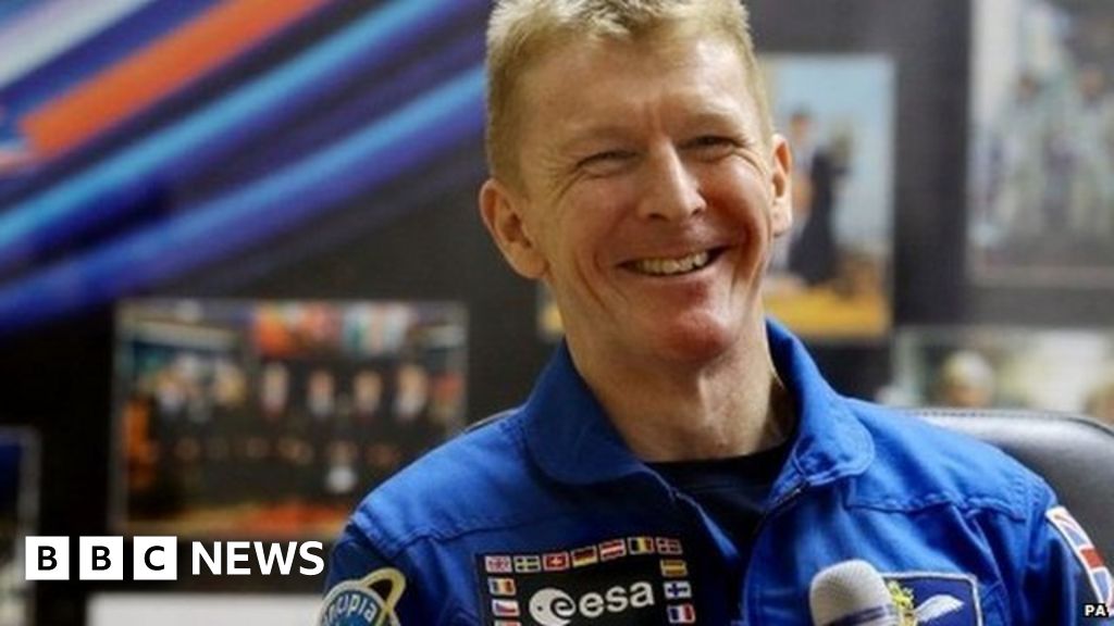 Tim Peake: How the astronaut will spend Christmas in space - BBC News