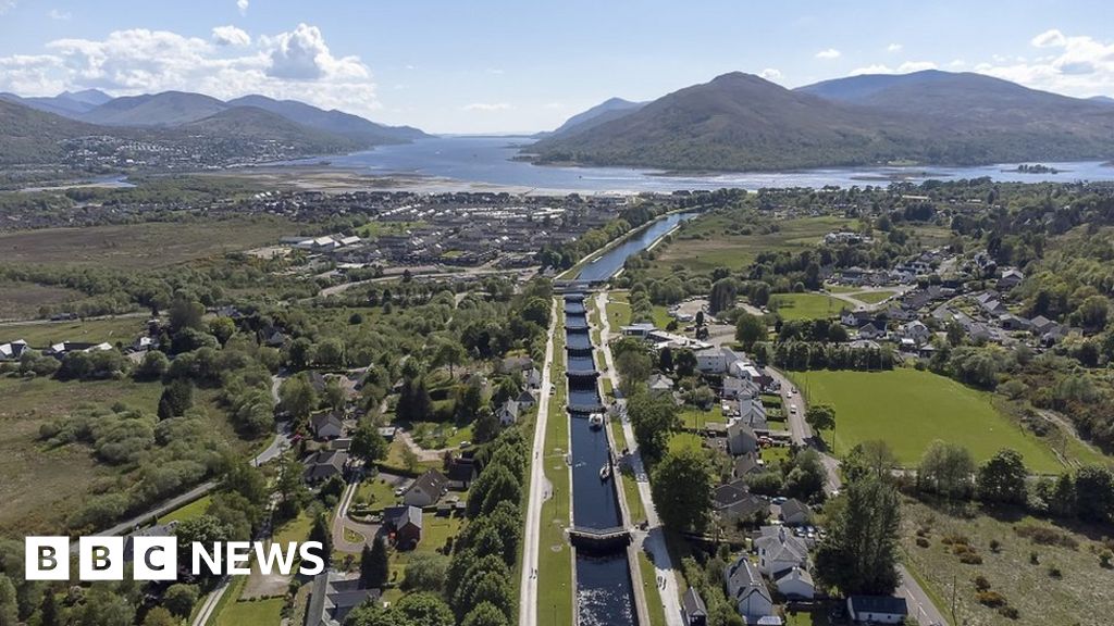 Light show to mark Caledonian Canal's 200th anniversary