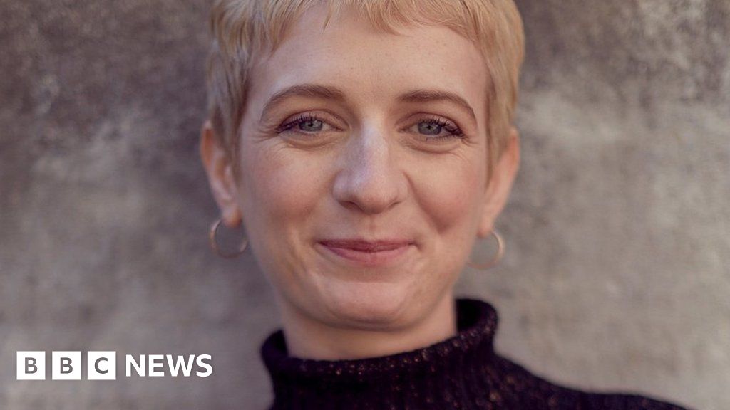Award launched to honour actress Phoebe Frances Brown - BBC News