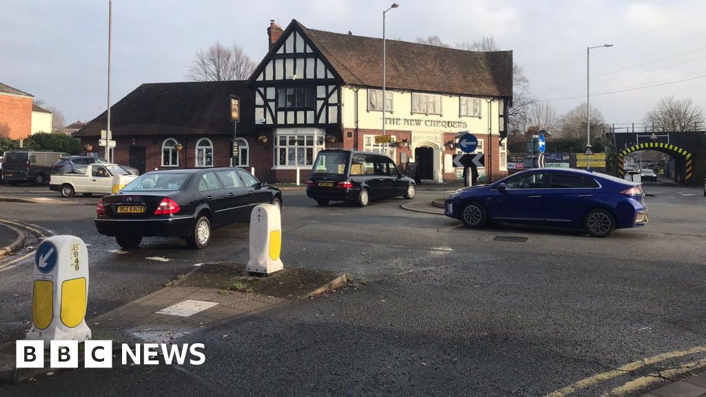 Worcester funeral boss hits out at drivers' 'lack of respect'