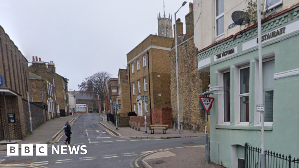 Ramsgate: Two teens arrested after man attacked by group Ramsgate: Two teens arrested after man attacked by group