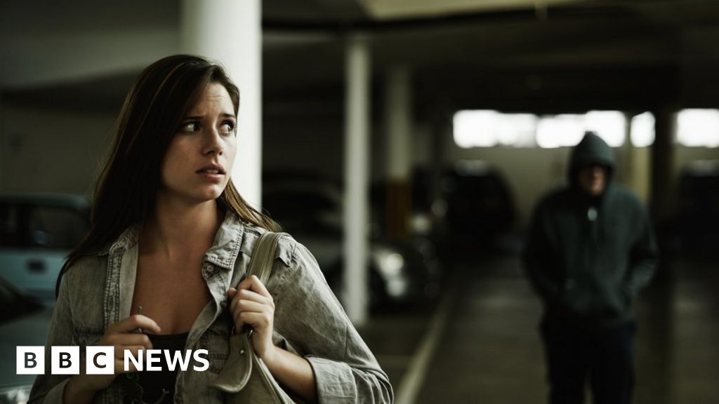 What to do if you're being stalked - BBC News