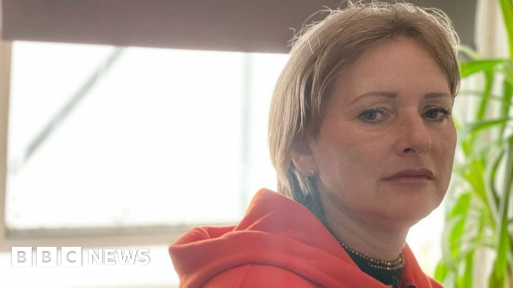 Ipswich woman moved from St Francis Tower to Cardinal Lofts - BBC News