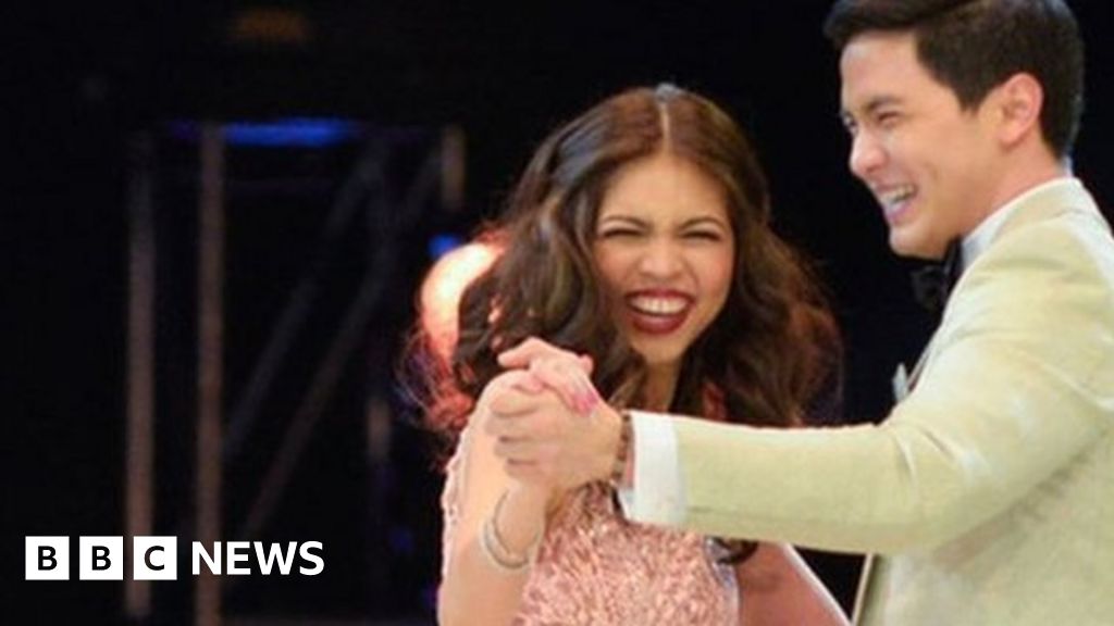 So why are 'AlDub' so popular in the Philippines? - BBC News