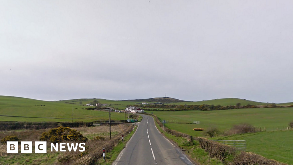 Prestwick man identified as victim of A77 crash near Stranraer - BBC News