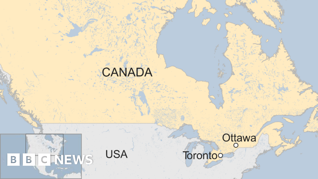 Multiple people shot in Toronto - media - BBC News