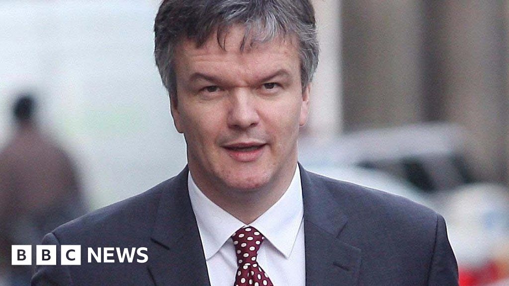 Former MP Michael Moore takes on Borders Book Festival role - BBC News