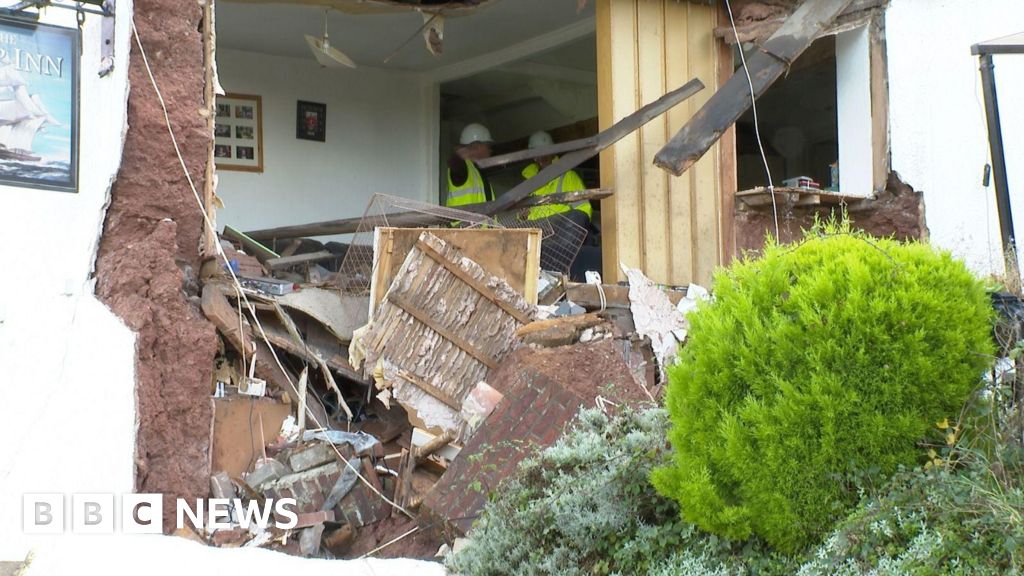 Devon pub with collapsed wall hopes to reopen by spring 2024 - BBC News