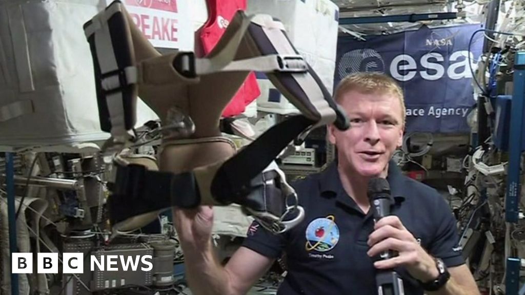 Astronaut Tim Peake on running London Marathon in space - BBC News