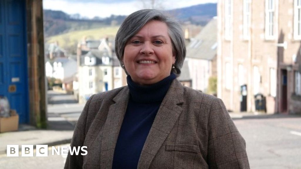 Scottish Tories get new MSP at Holyrood - BBC News