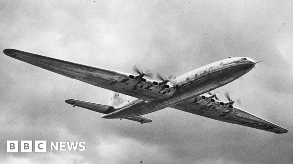 The luxury Bristol Brabazon plane that took flight 75 years ago - BBC News