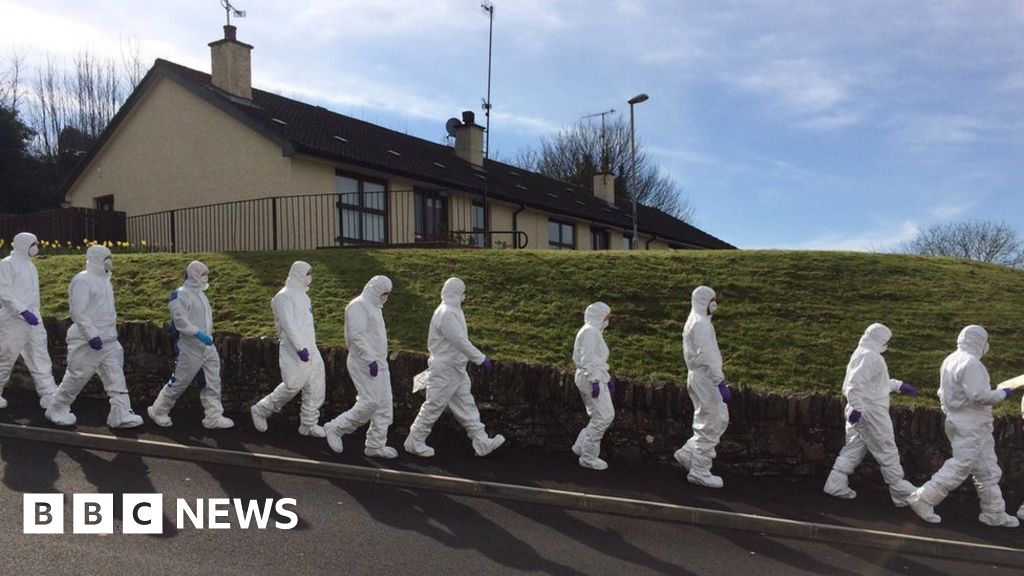 Exploded Strabane device was 'roadside bomb with command wire' - BBC News