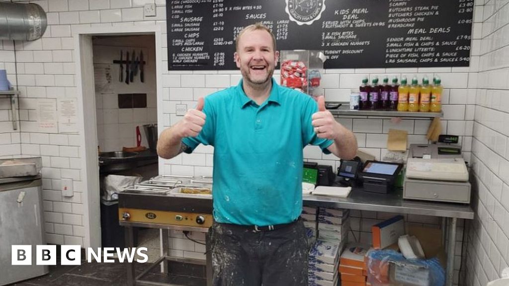 York chip shop owner batters creme eggs for hospice charity - BBC News