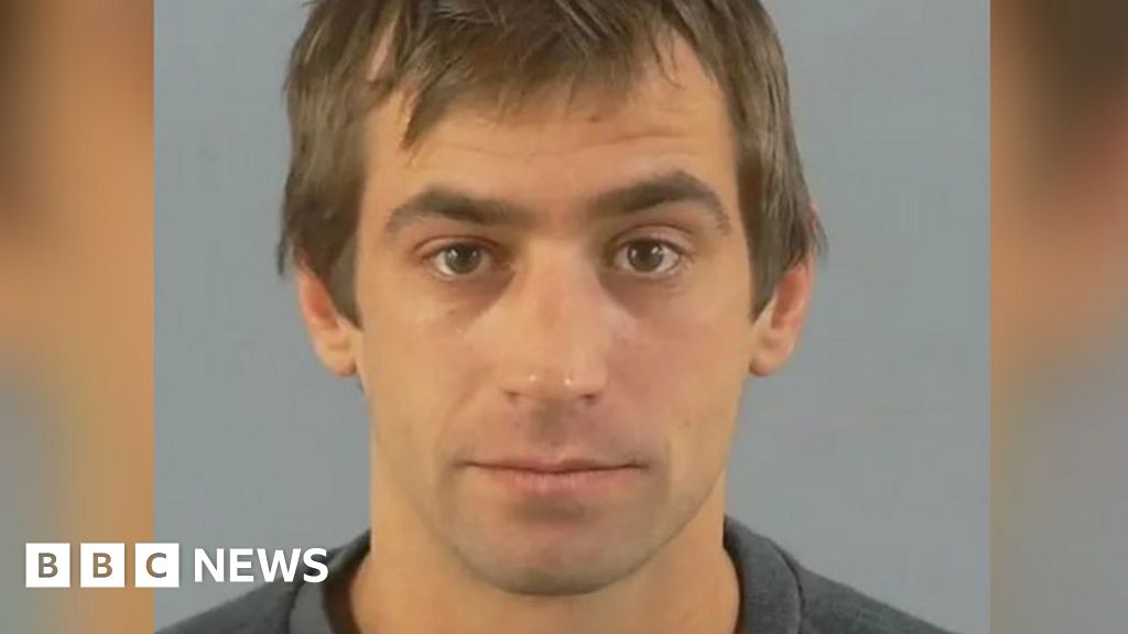 Manhunt after arrested man flees from Southampton hospital
