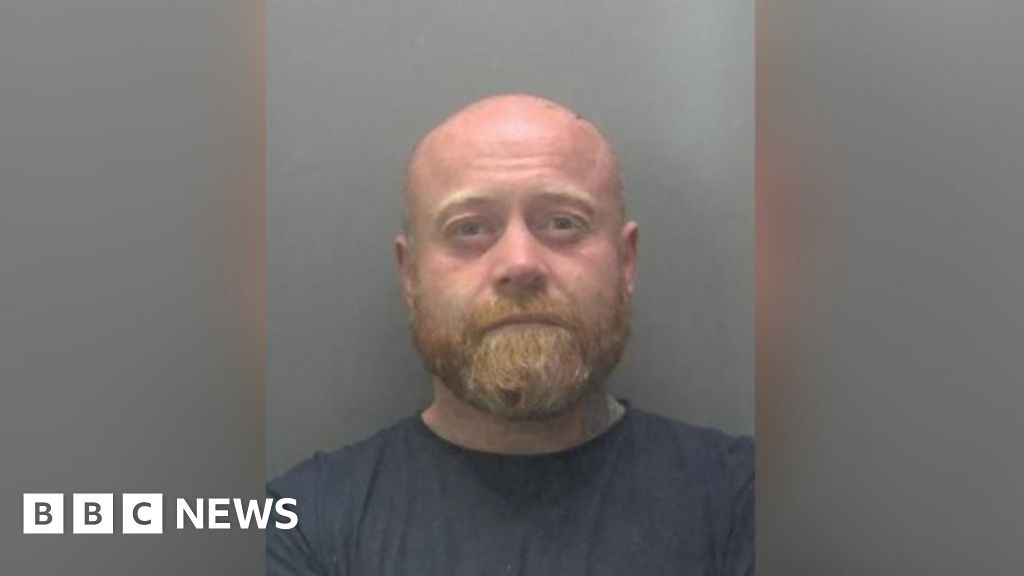 Landbeach: Son stabbed mum in head with fork in row over loud music