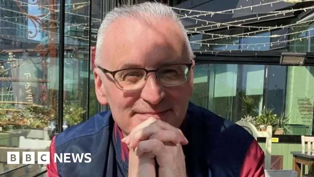 Driver given suspended sentence in judge road death case - BBC News