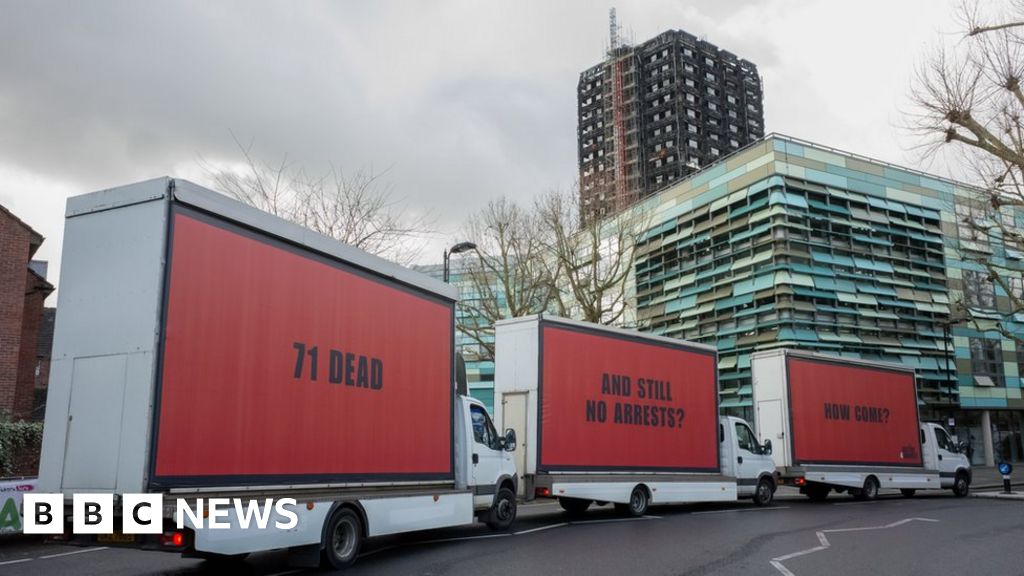 Grenfell Tower campaigners in 'Three Billboards' stunt Grenfell Tower campaigners in 'Three Billboards' stunt