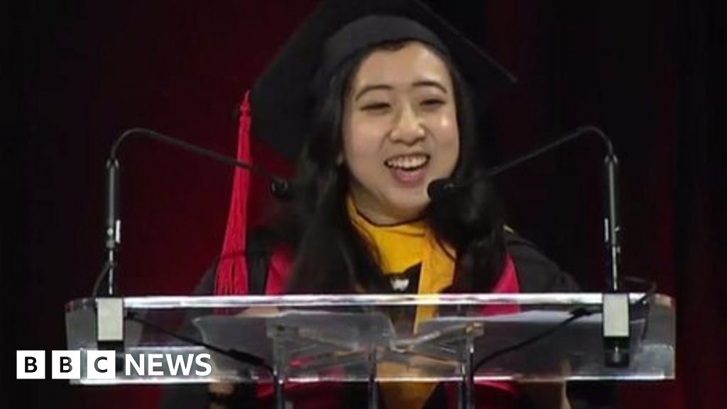 Chinese student causes uproar with US graduation speech - BBC News