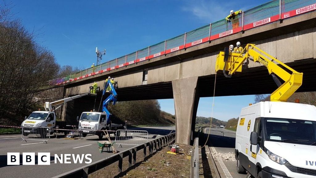 M6 closed in Staffordshire due to 'unsafe' bridge for more than 12 ...
