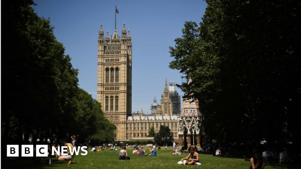Could you help shape the future of UK democracy? - BBC News