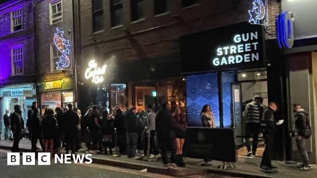 Reading nightclub licence suspended after cocaine discovery - BBC News