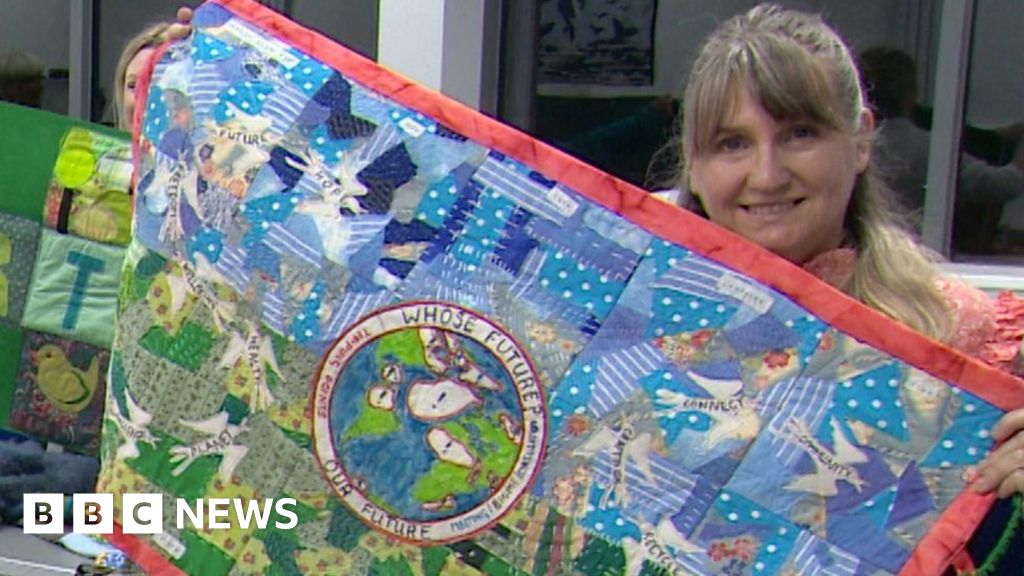 COP26: Huge scarf being stitched together for climate conference