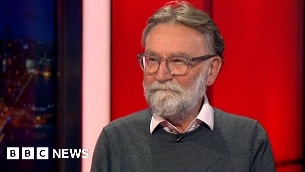 Doctor Tony Redmond completes final aid mission after 30 years - BBC News