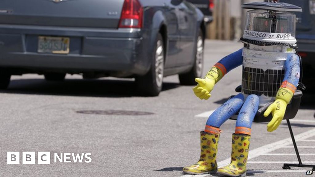 HitchBOT scientist: 'Sometimes bad things happen to good robots' - BBC News