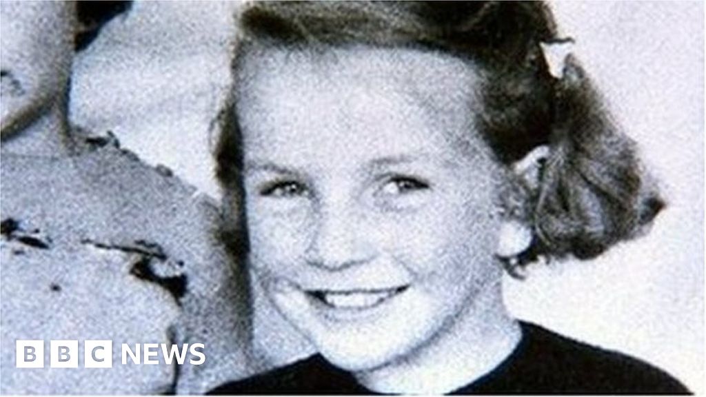 Moira Anderson murder suspect 'also abused sister' - BBC News