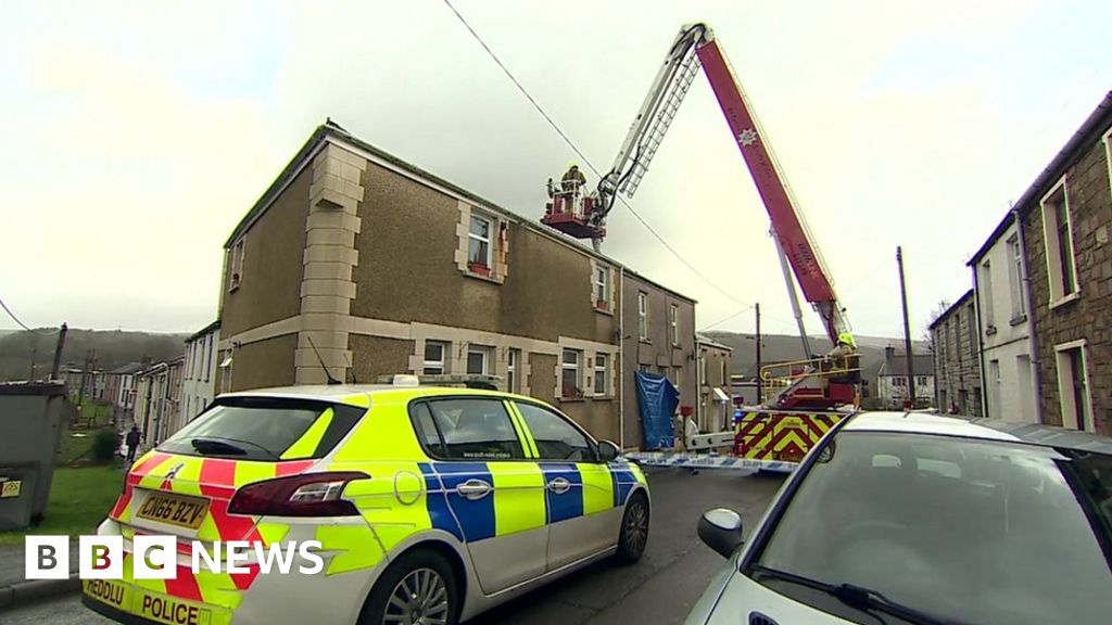 Aberdare shooting: Two men charged with attempted murder - BBC News