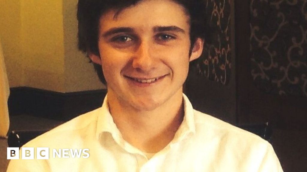 Quad biker Daniel Roch's death was 'misadventure' - BBC News