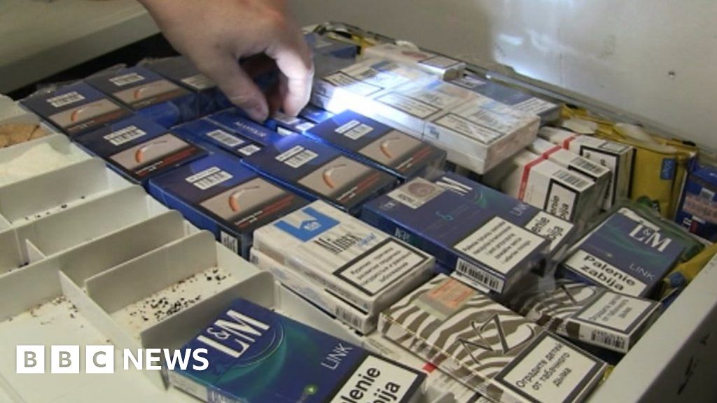 The hunt for counterfeit tobacco in the East Midlands - BBC News
