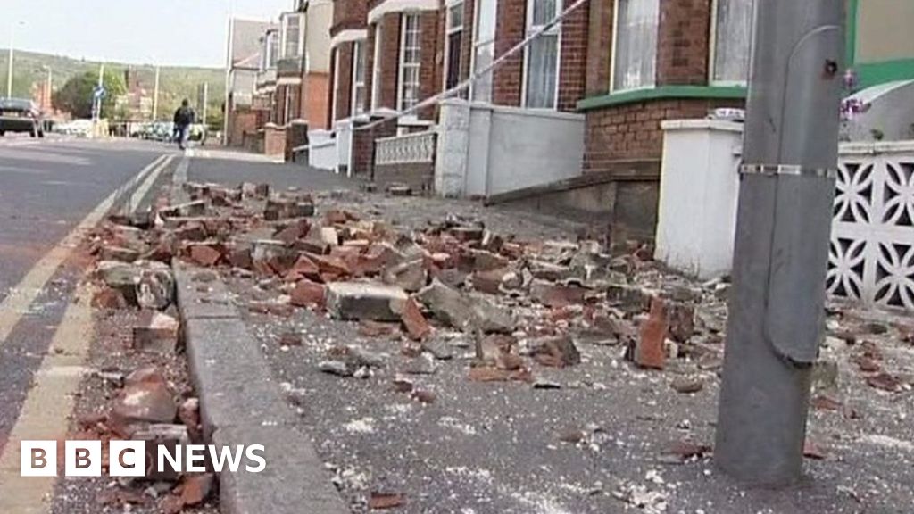 Folkestone earthquake remembered 10 years on - BBC News