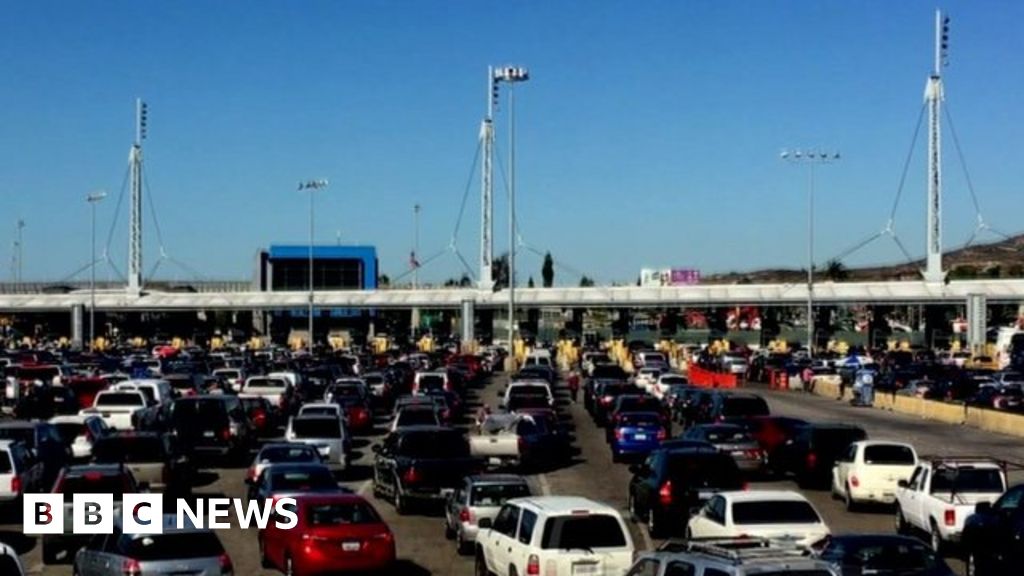 A day at the world's busiest land border crossing in Tijuana, Mexico ...