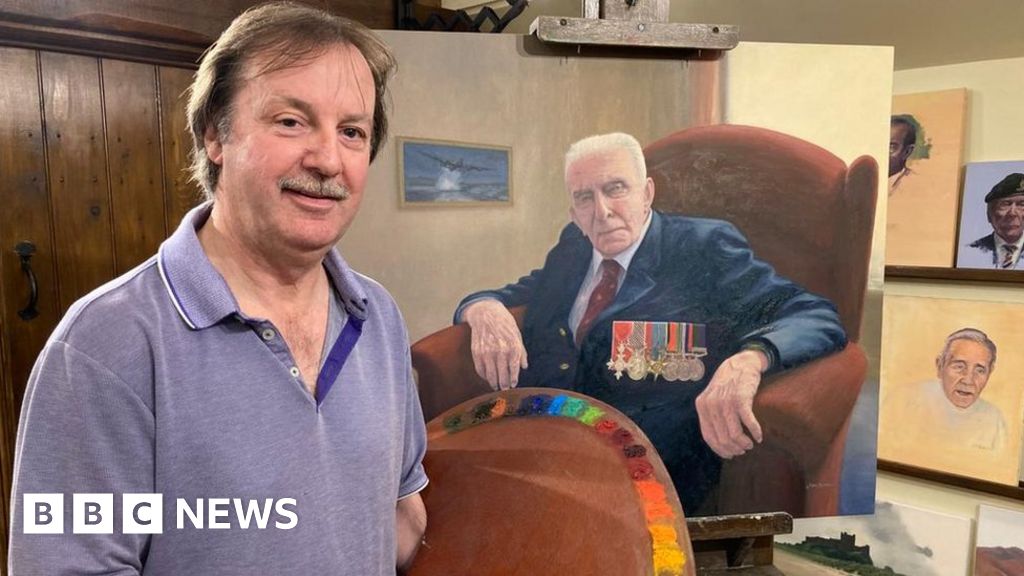 Jack Russell: Former cricketer paints last surviving Dambuster - BBC News