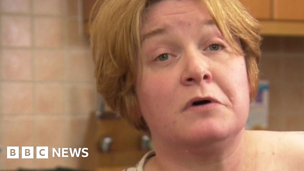 MS sufferer: PIP cuts 'would have huge impact' - BBC News