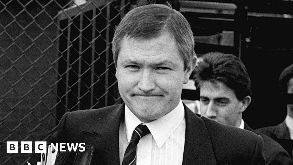 Pat Finucane: UK government 'running down clock on inquiry'