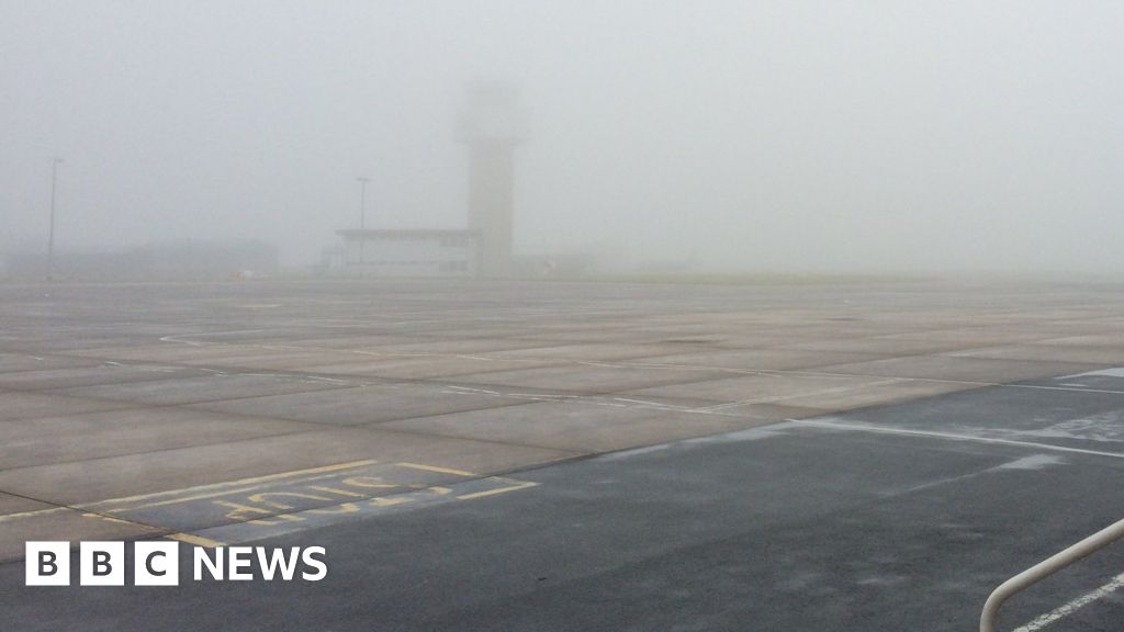 Fog causes Isle of Man flight cancellations and delays