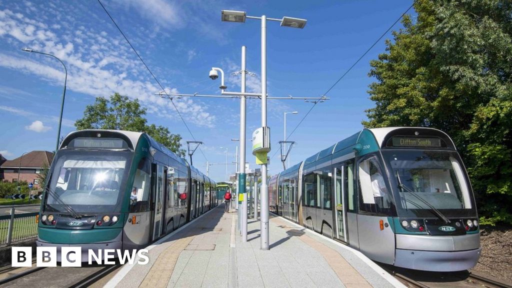 Tram passengers warned over two-day line closure in Nottingham - BBC News