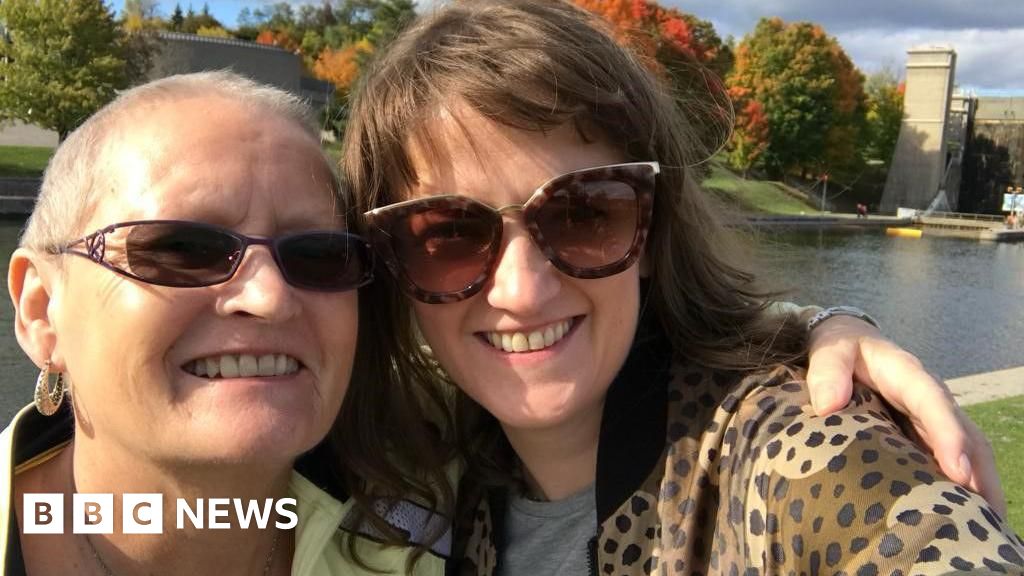 Winchelsea woman's campaign for assisted death law change - BBC News