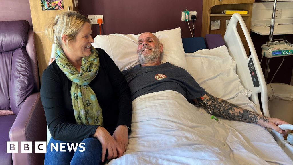 'Cuddle beds' bring families closer during end-of-life care