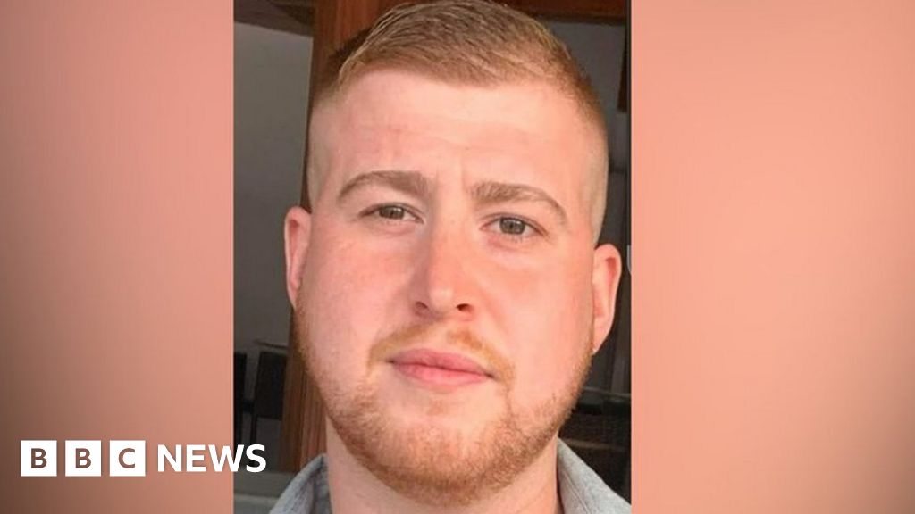 Family's tribute to 'heart of gold' son killed in van crash - BBC News