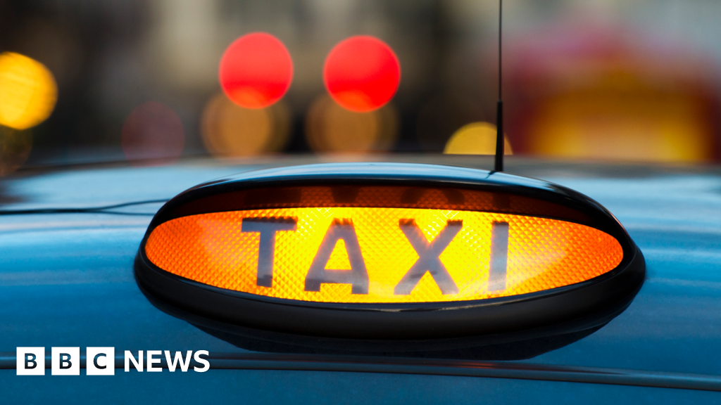 Taxi fares in Republic of Ireland to rise by 12% - BBC News