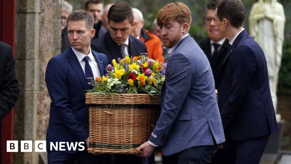 Funeral held for BBC Scotland presenter Nick Sheridan