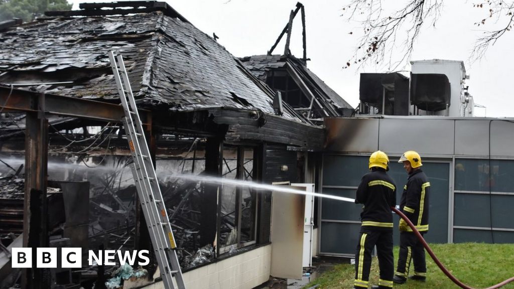 New Fleet M3 motorway services building opens after fire
