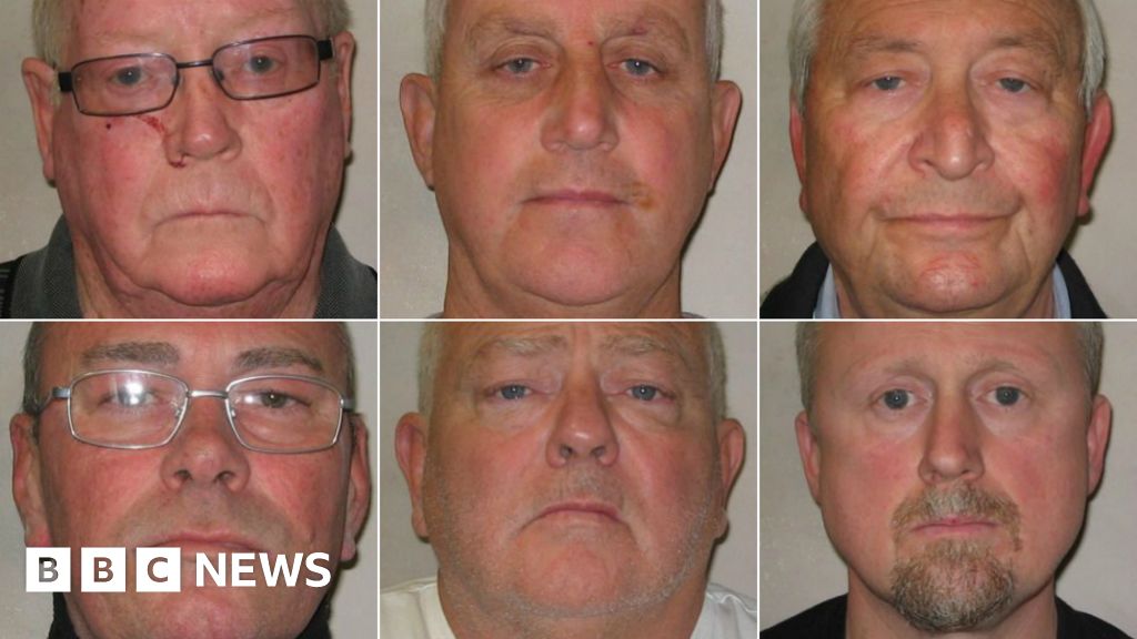 Gang of men sentenced for Hatton Garden raid - BBC News